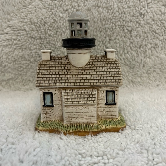 Lefton | Accents | Vintage Lefton 994 Lighthouse Figurine | Poshmark